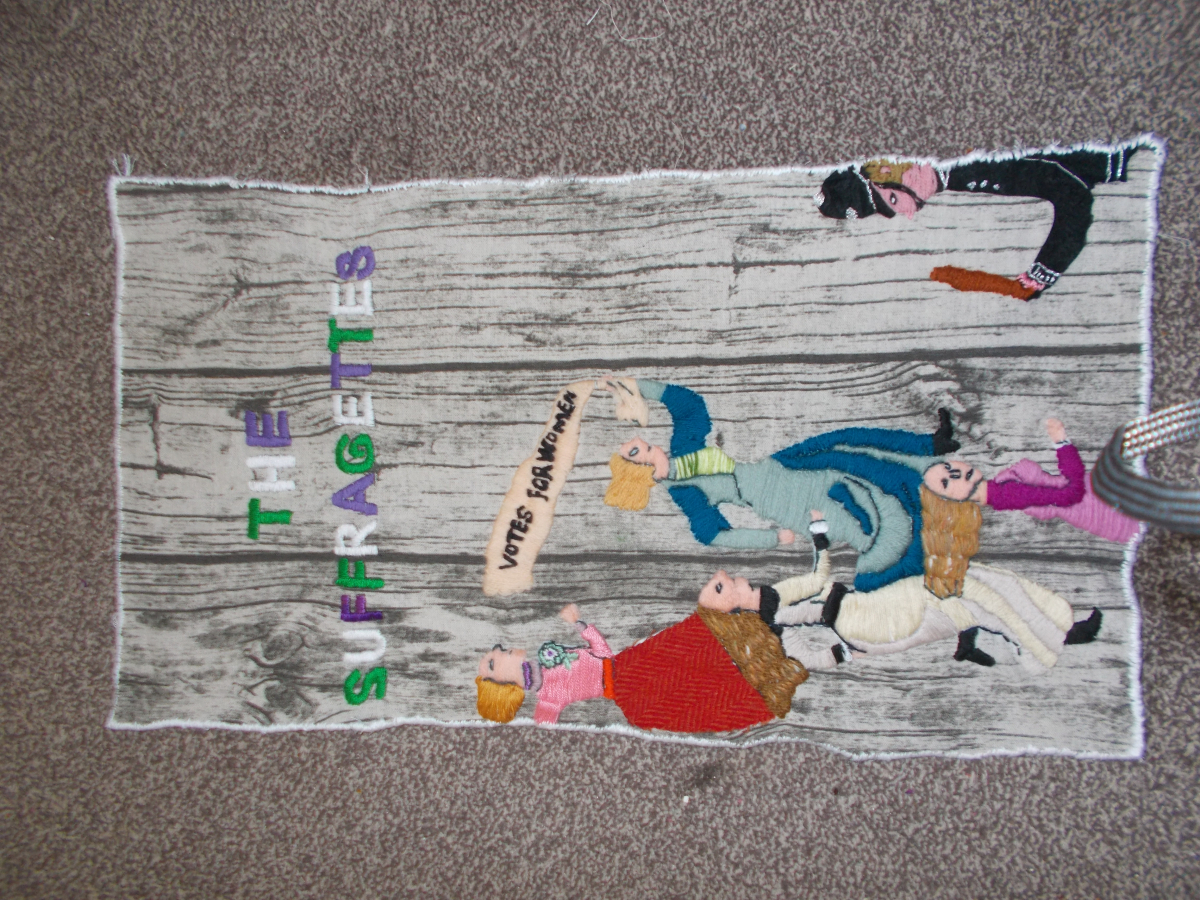 Lyn Barlow’s Archive – Greenham Women Everywhere